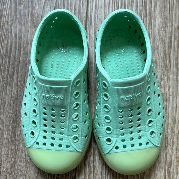 Native | Shoes | Native Water Shoe Size 7 | Poshmark